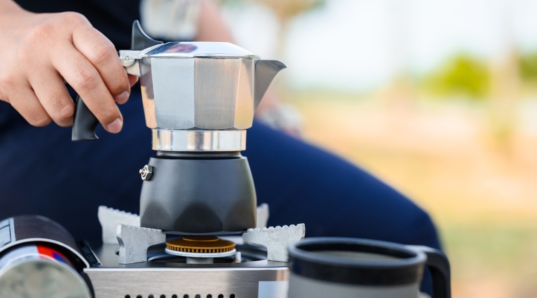 A Beginner's Guide to Brewing with a Stovetop Coffee Maker (The Moka P ...