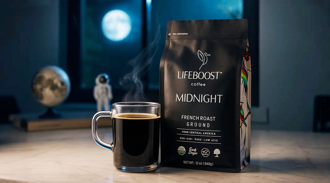 5 Rich, Dark Midnight Coffee Recipes For An Out Of This World Moon Day ...